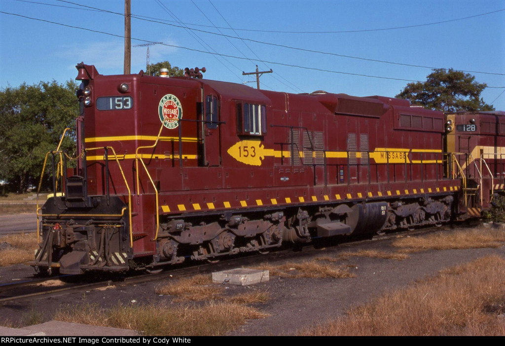 Duluth Missabe and Iron Range SD9 153